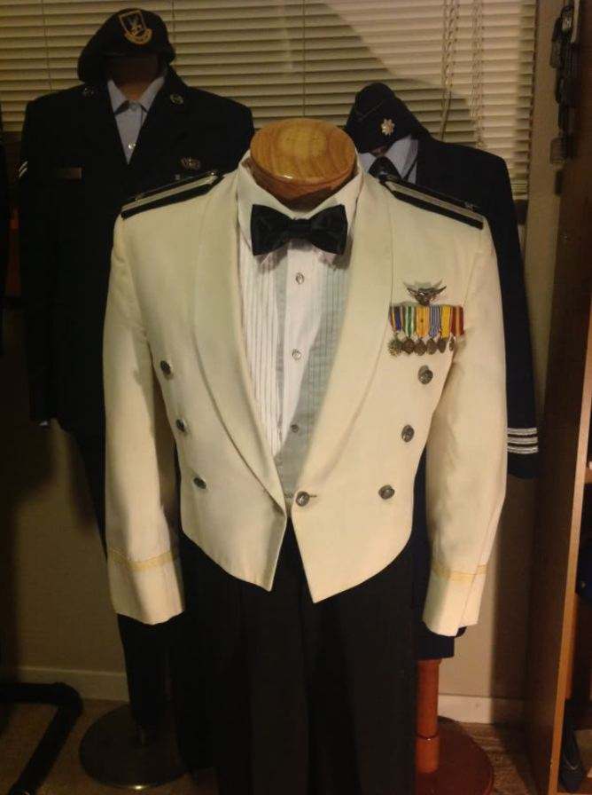 Let's see your mess uniforms! - UNIFORMS - U.S. Militaria Forum