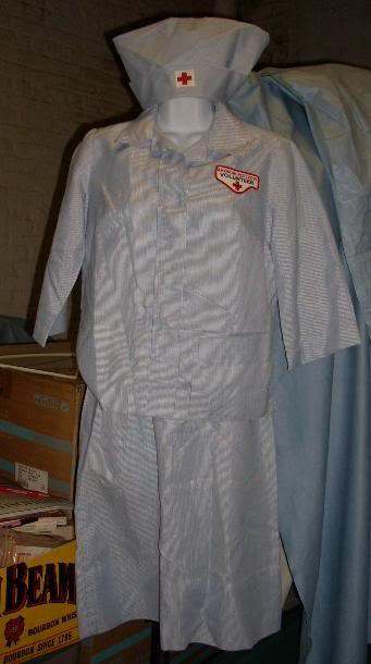 Vietnam Donut Dolly Uniform? - WOMEN'S SERVICES - U.S. Militaria Forum