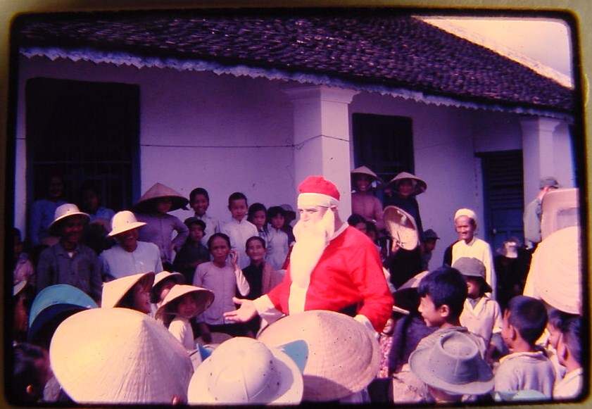 1965/66 slides from Vietnam CAMP RADCLIFF, AN KHE ARMY AIR FIELD ...