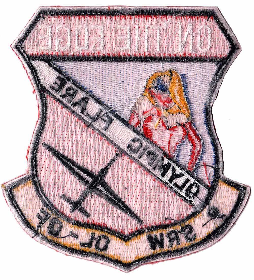 A 9th Strategic Reconnaissance Wing U-2 patch - AIR FORCE (USAAF IS ...