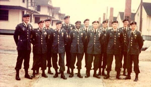 7th Special Forces Group beret - UNIFORMS - U.S. Militaria Forum