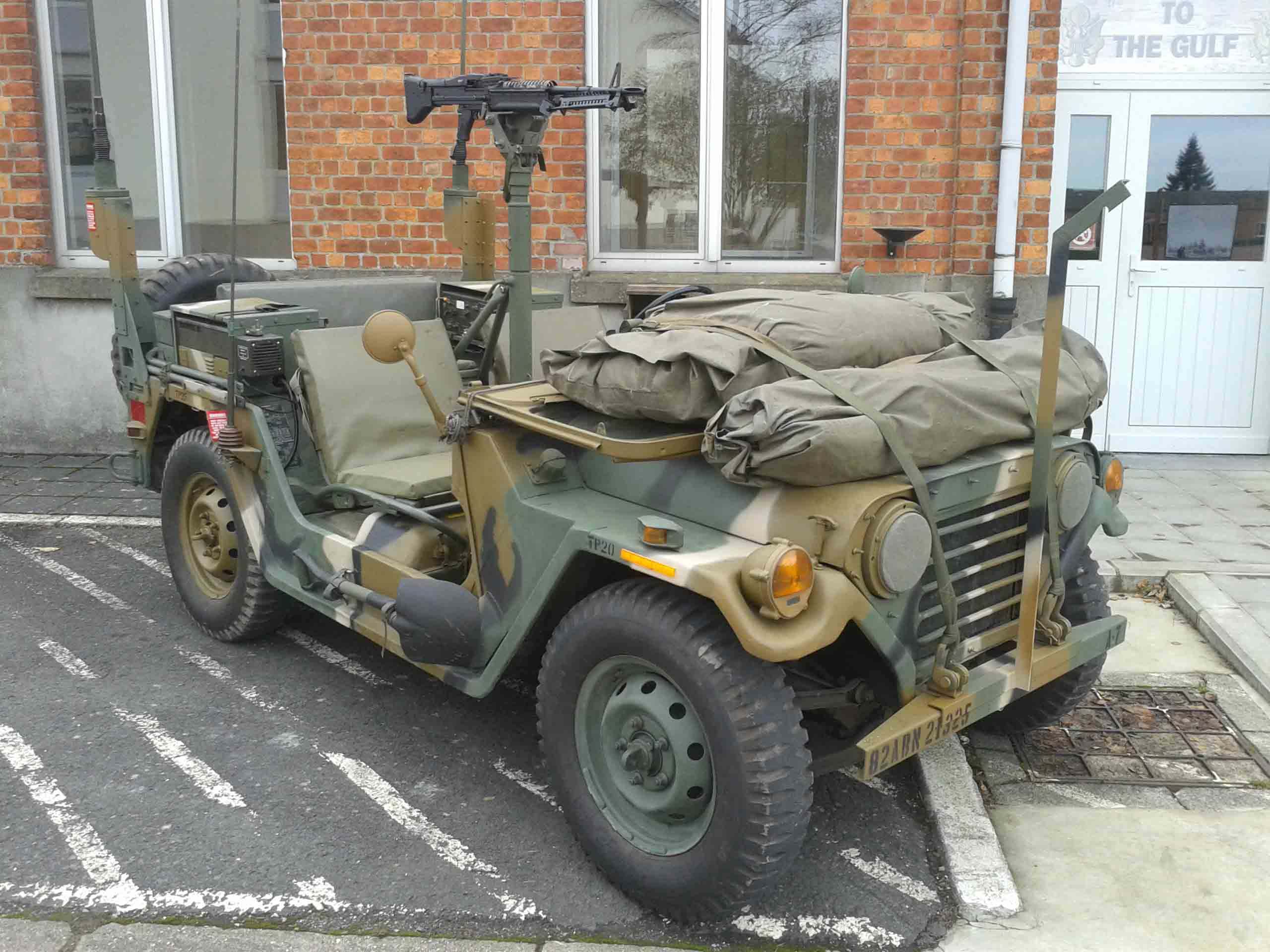 The Army's New AFV Camo Paint Job - MILITARY VEHICLES - U.S. Militaria ...