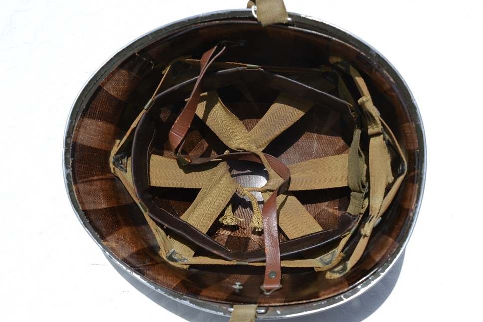 104th Infantry Division timber wolves helmet - M-1; M-1C & M-2 HELMETS ...