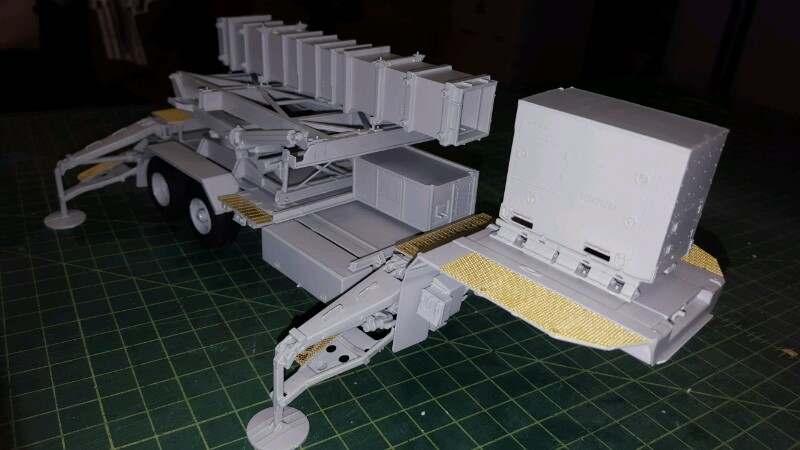 Photos of the new Trumpeter Patriot Missile launcher model - MODELING ...