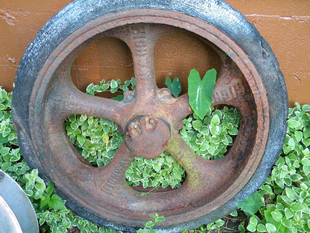 WW1 Artillery Wheel? - MISC MILITARIA - U.S. Militaria Forum