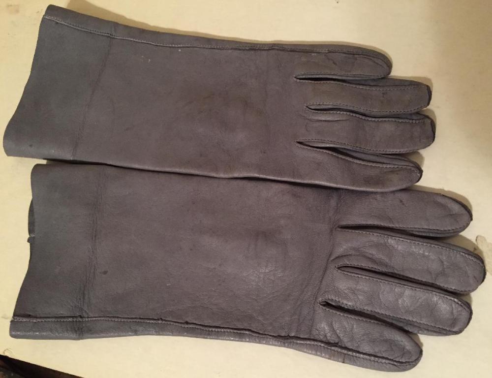 Gray Leather B-3A USAF Gloves - FLIGHT CLOTHING - U.S. Militaria Forum