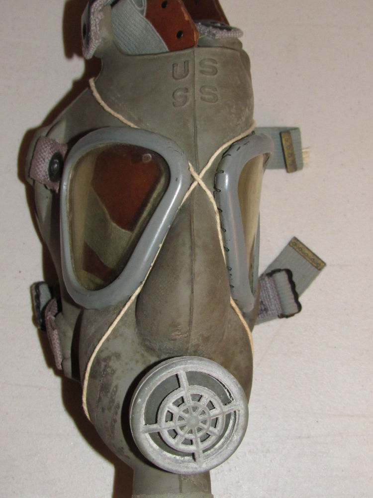 Strange M4 Gas Mask? - FIELD & PERSONAL GEAR SECTION - U.S. Militaria Forum