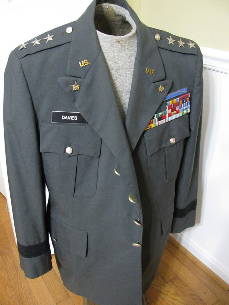 Vietnam Era Three Star General, Need Help IDing - UNIFORMS - U.S ...