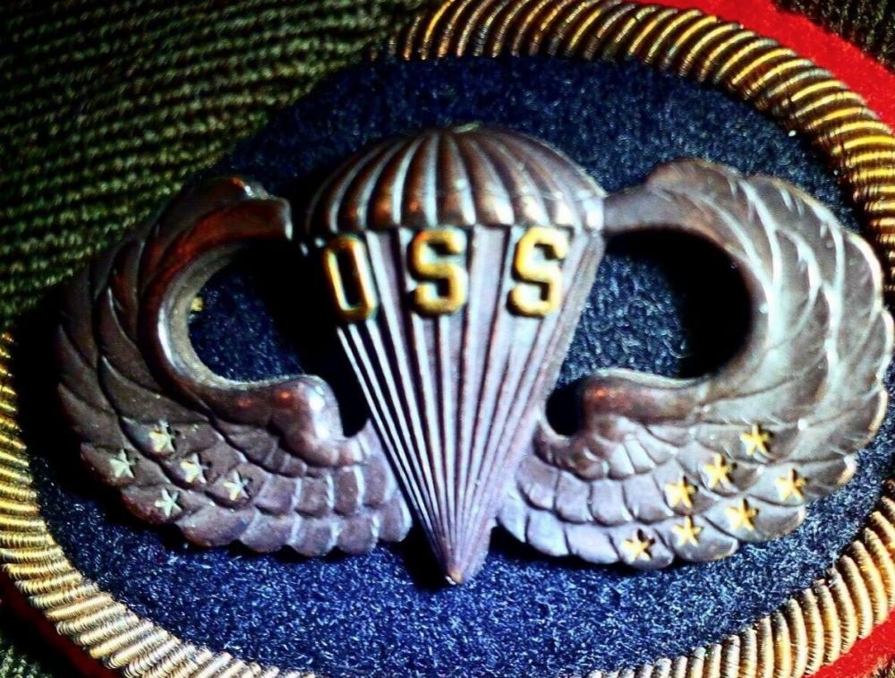 Over the top OSS Colonel's Uniform on eBay - UNIFORMS - U.S. Militaria ...