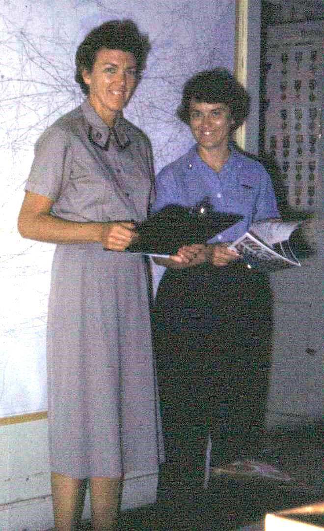 USAF Women's uniform - WOMEN'S SERVICES - U.S. Militaria Forum