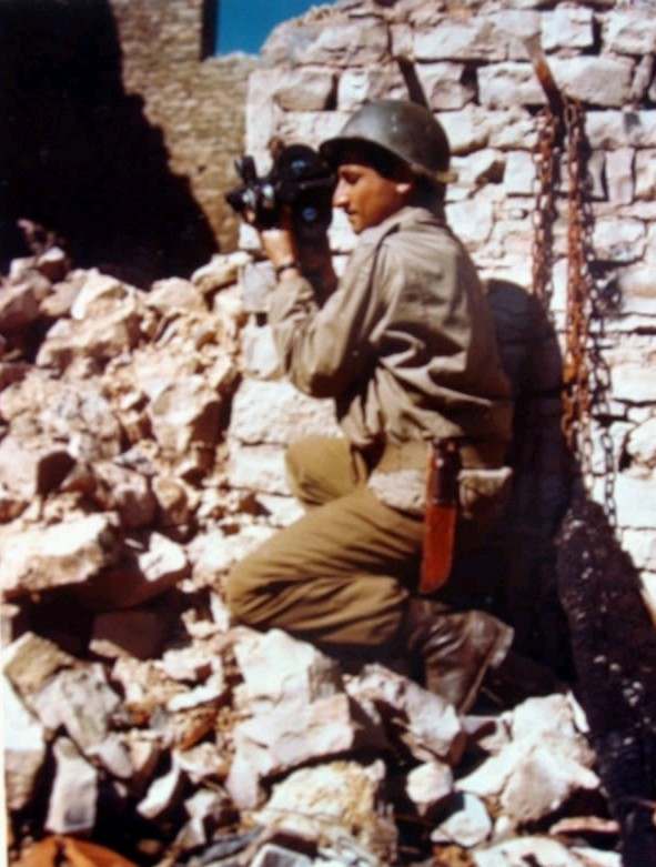 Speed Graphic Graflex 4X5 combat cameras - FIELD & PERSONAL GEAR ...