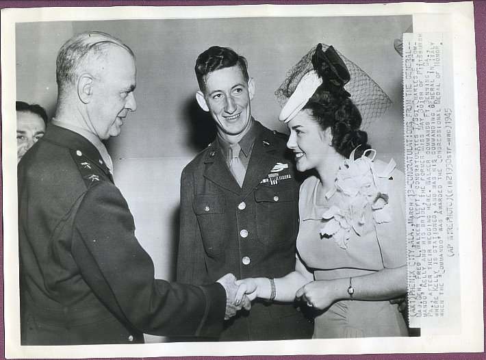 Commando Kelly--36th ID - UNIFORMS - U.S. Militaria Forum