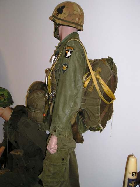 M-43 Jump Uniform, what exactly do I have here? - UNIFORMS - U.S ...