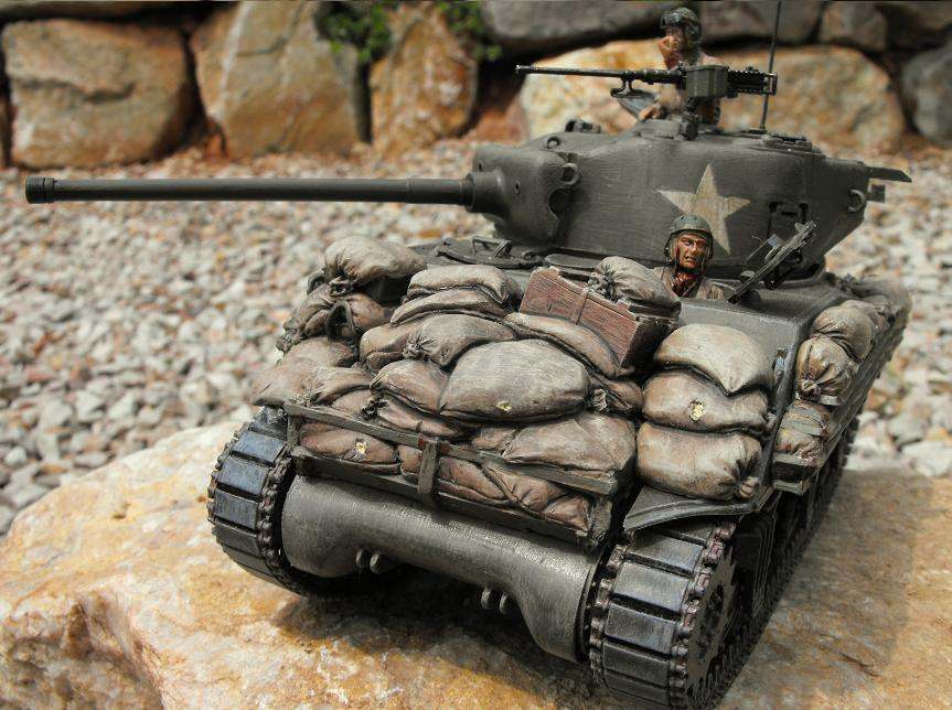 Sandbag 'Armor' Sherman M4A3 76 (w) - MODELING - U.S. Militaria Forum