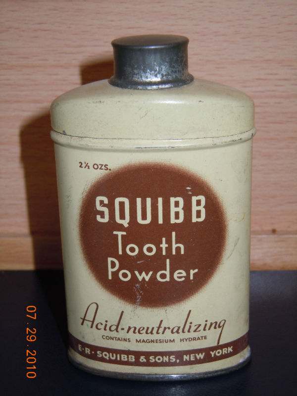 Can I see photos of WWII Era Toiletries - FIELD & PERSONAL GEAR SECTION ...