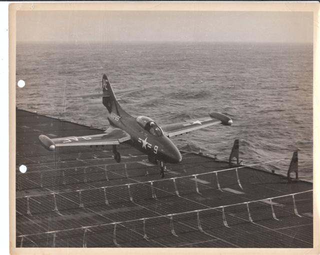 Flight deck crash of a F9F-2B - MILITARY AIRCRAFT & AVIATION - U.S ...
