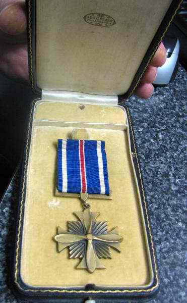 USMC DFC for Nicaragua - MEDALS & DECORATIONS - U.S. Militaria Forum