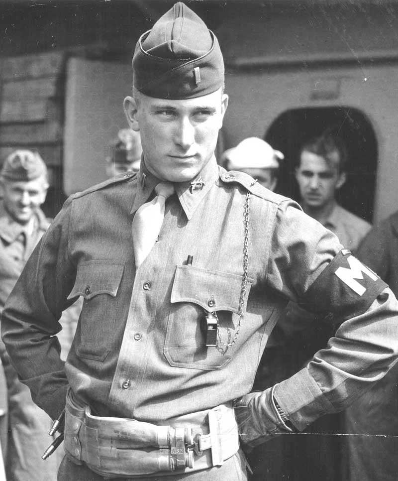 M.P. Occupation Ike jacket. - UNIFORMS - U.S. Militaria Forum