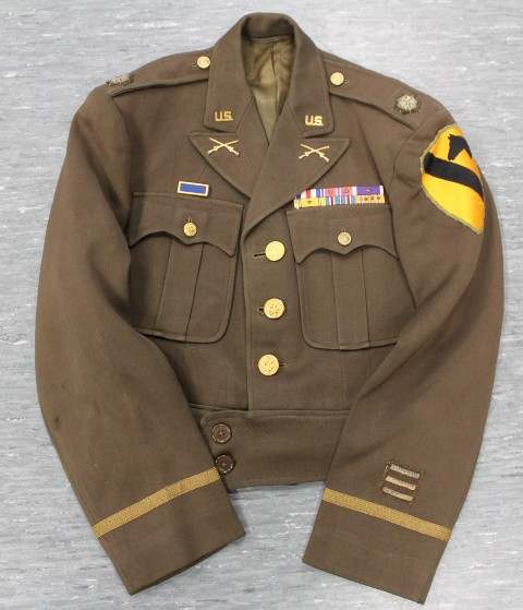 1st Cav Division WWII LTC's Cut down dress coat - UNIFORMS - U.S ...