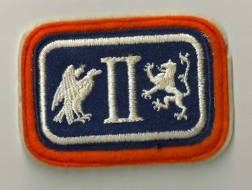 2nd Army Corps - color variations - ARMY AND USAAF - U.S. Militaria Forum