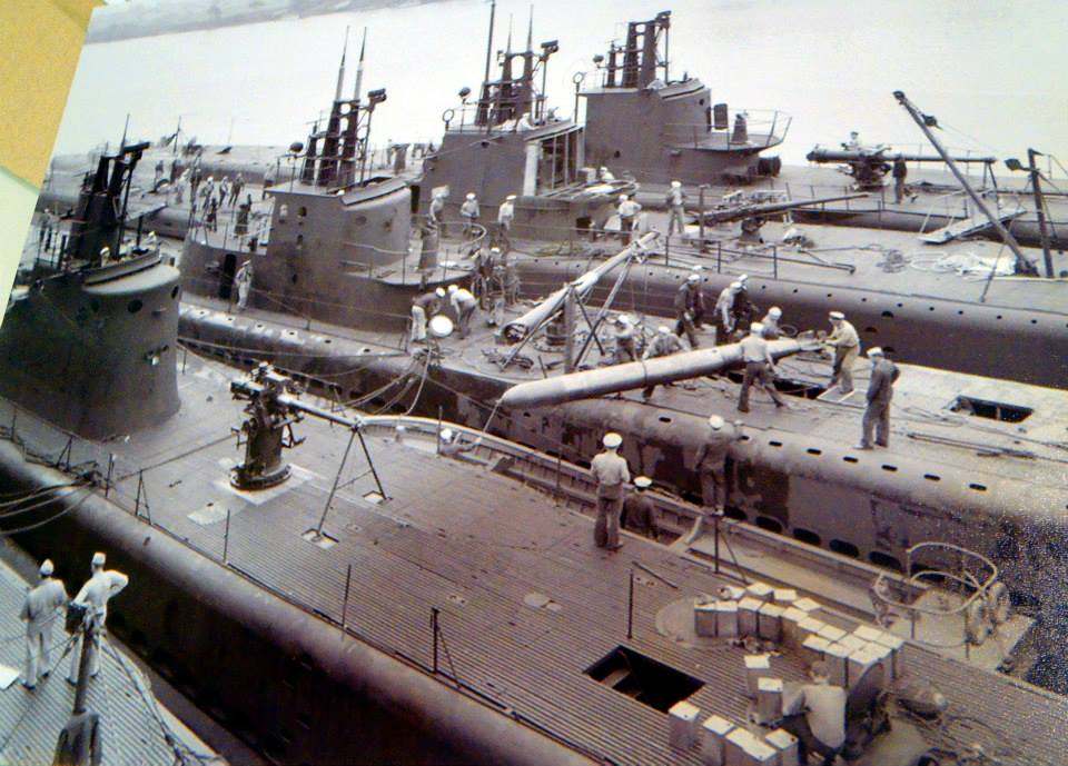 Subs in Australia - MILITARY SHIPS AND VESSELS - U.S. Militaria Forum