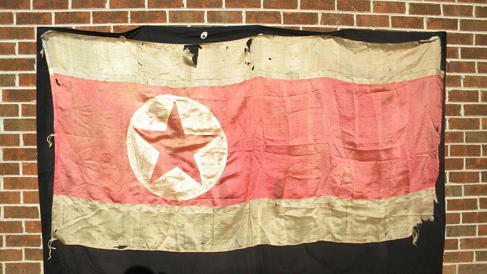 Very poor N.Korean flag,vet bringback - SPOILS OF WAR - U.S. Militaria ...