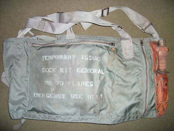 US Navy Survival Kit Vest Type SV-1, 1967, complete. - SURVIVAL GEAR ...