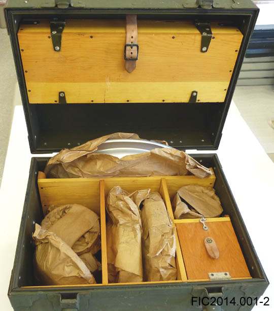 Officer's Mess Outfit M1941 Question - FIELD & PERSONAL GEAR SECTION ...