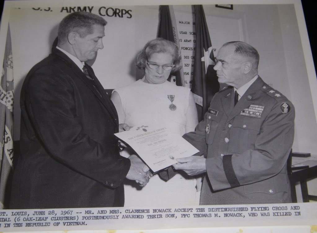 Posthumous Medal Award Ceremonies - EPHEMERA, PHOTOGRAPHS & MILITARY ...