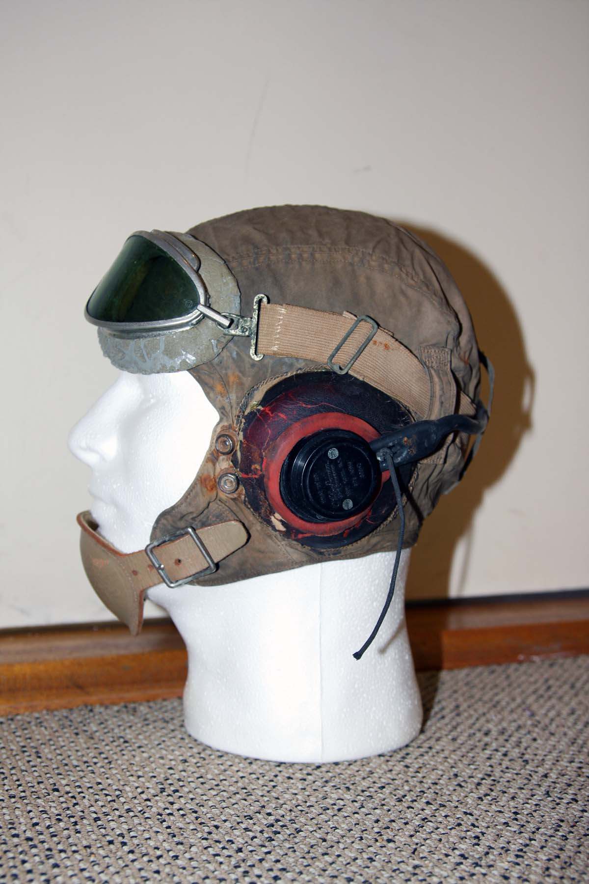 Some of my WWII Naval Aviator flight helmets - Page 24 - FLYING HELMETS ...