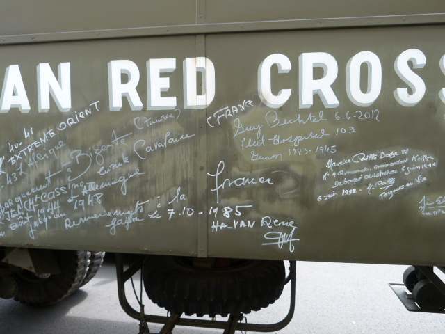 The ultimate "autograph book"?! - MILITARY VEHICLES - U.S. Militaria Forum