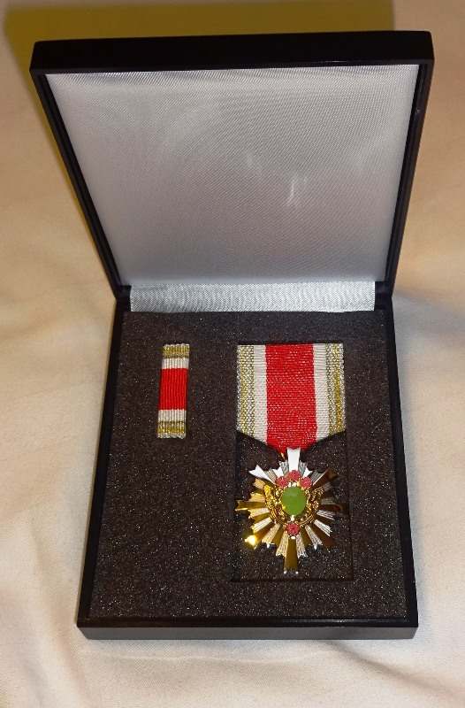 Japan Defense Cooperation Medal - MEDALS & DECORATIONS - U.S. Militaria ...