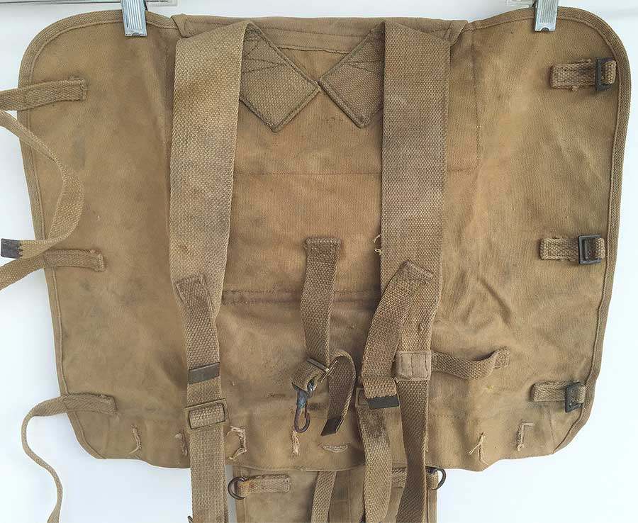 M1928 ? pack and tail stamped USMC - FIELD & PERSONAL GEAR SECTION - U ...