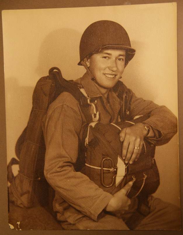 USMC Airborne - INDIVIDUAL & UNIT PORTRAITS - U.S. Militaria Forum