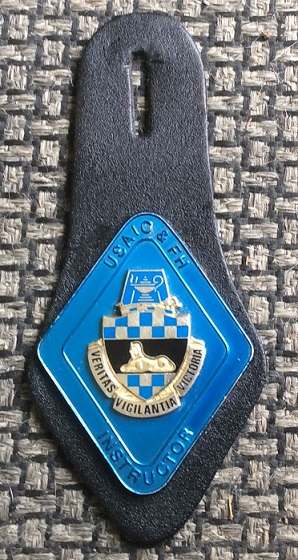 U.S. Army Intelligence Center (USAIC) - Fort Huachuca Instructor Pocket ...