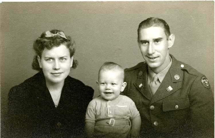 WWII Couples Studio Photos - Page 4 - INDIVIDUAL & UNIT PORTRAITS - U.S ...