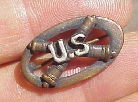 Is this U.S. WW1 era artillery pin a sweetheart pin or insignia ...