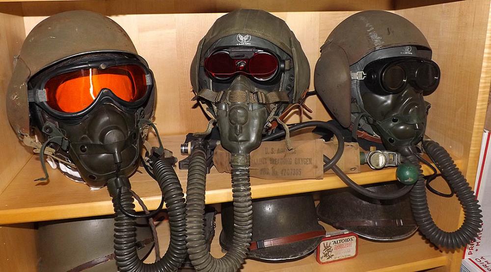 Flak Helmet Displays. - FLAK, TANKER, CIVIL DEFENSE & EXPERIMENTAL - U ...