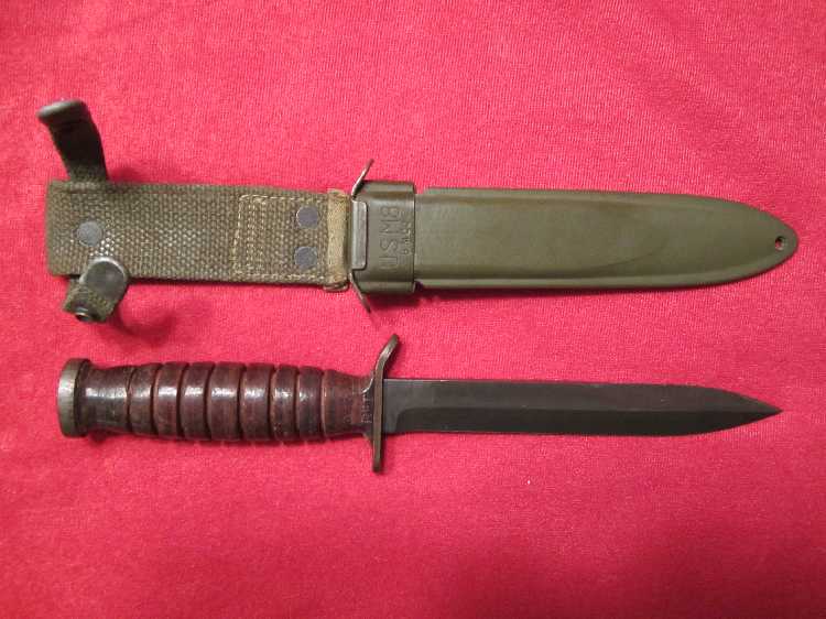 M3 Trench Knife transition from blade marked to guard marked - EDGED ...