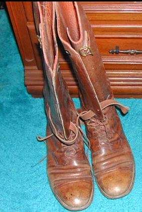 Are these M1940 mounted cavalry boots? - UNIFORMS - U.S. Militaria Forum