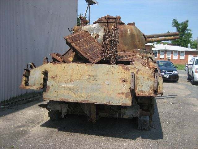 Rusty Sherman tank at Marine base Quanico Virginia - MILITARY VEHICLES ...