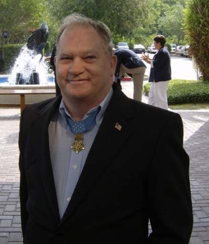 MOH Recipient Photographs - Page 2 - MEDALS & DECORATIONS - U.S ...