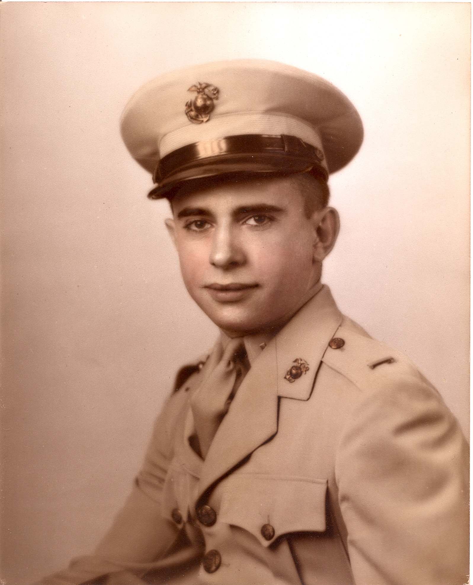 Color portrait of a young Marine Lt. - INDIVIDUAL & UNIT PORTRAITS - U ...
