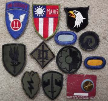 11th ARC, 3/5 Black Knight Nam made insignia - ARMY AND USAAF - U.S ...