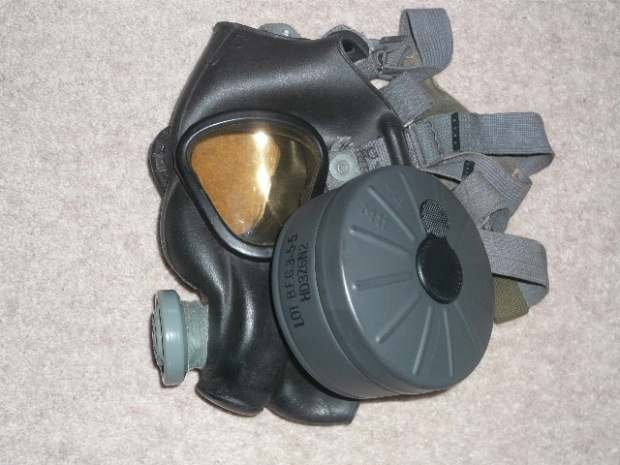 M5 Gas Mask Question - FIELD & PERSONAL GEAR SECTION - U.S. Militaria Forum
