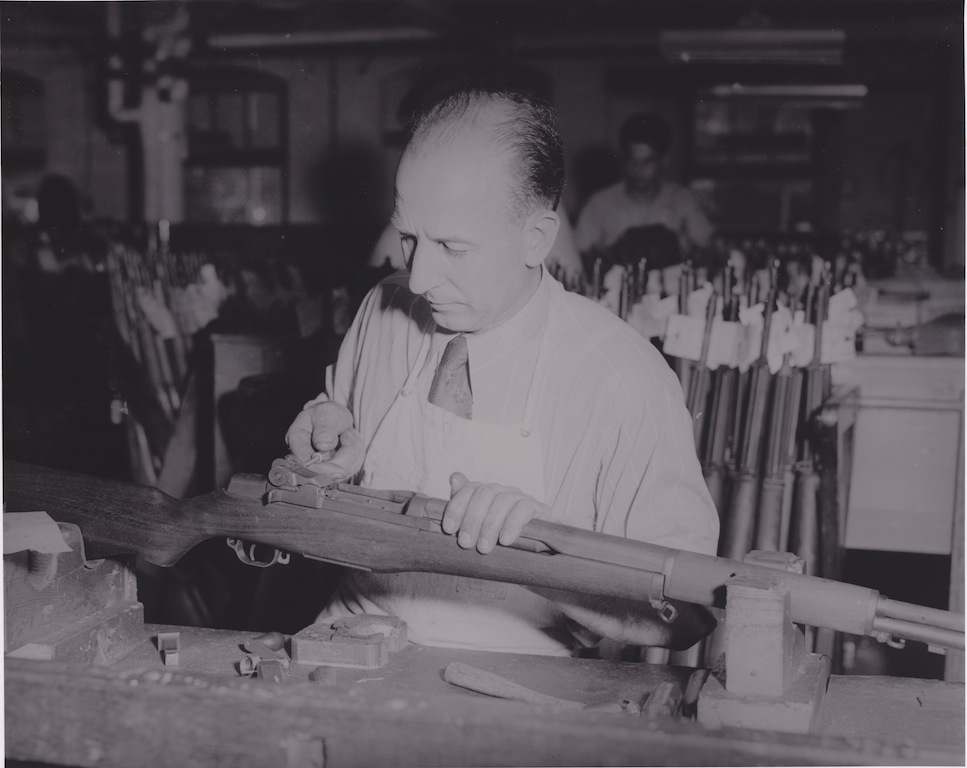 Springfield Armory - EPHEMERA, PHOTOGRAPHS & MILITARY ARTWORK - U.S ...