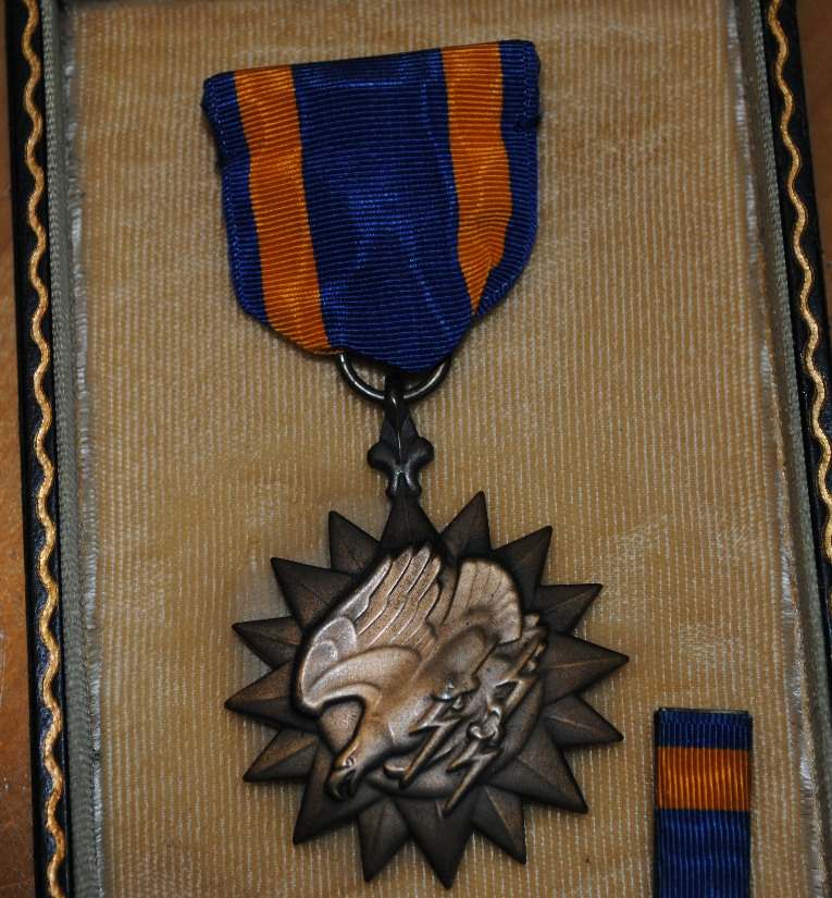 Named Air Medal - MEDALS & DECORATIONS - U.S. Militaria Forum
