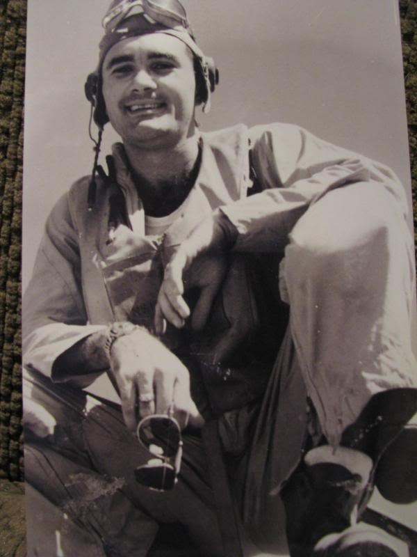 WWII P-39 Fighter Pilot Grouping - GROUPINGS PAGE - U.S. Militaria Forum