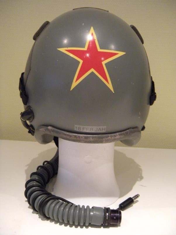 USAF 18th AGGRESSORS helmet. - FLYING HELMETS AND ACCESSORIES - U.S ...