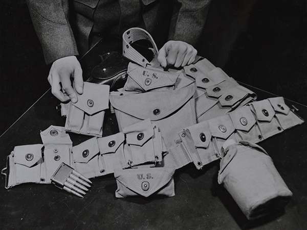 Early USMC gear - FIELD & PERSONAL GEAR SECTION - U.S. Militaria Forum